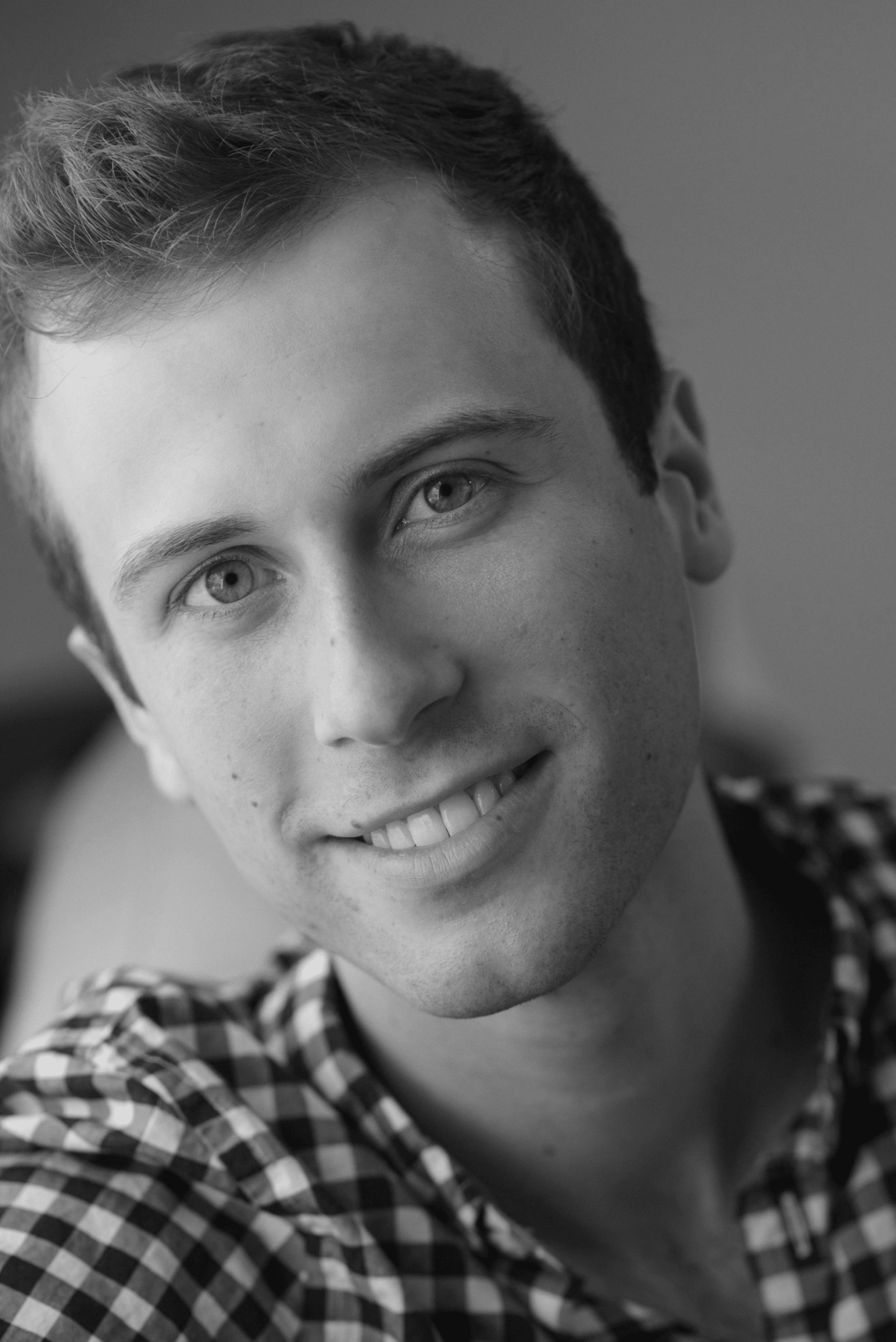 Regardez Jeremy Weiss sur Paris Opera Play
