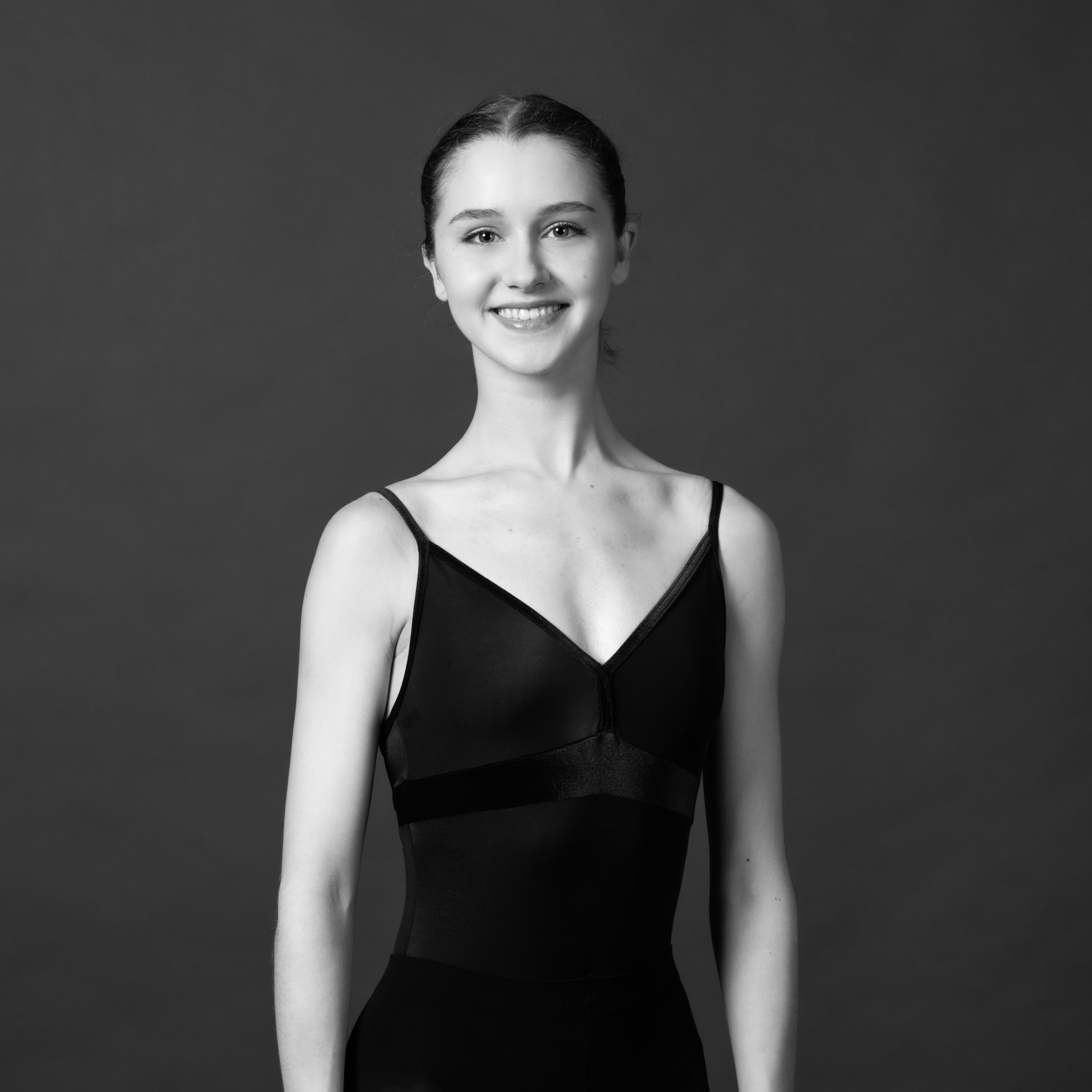 Watch Natalie Vikner on Paris Opera Play