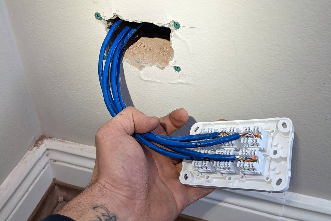 Electricians for Data Cabling, Communications & Antennas