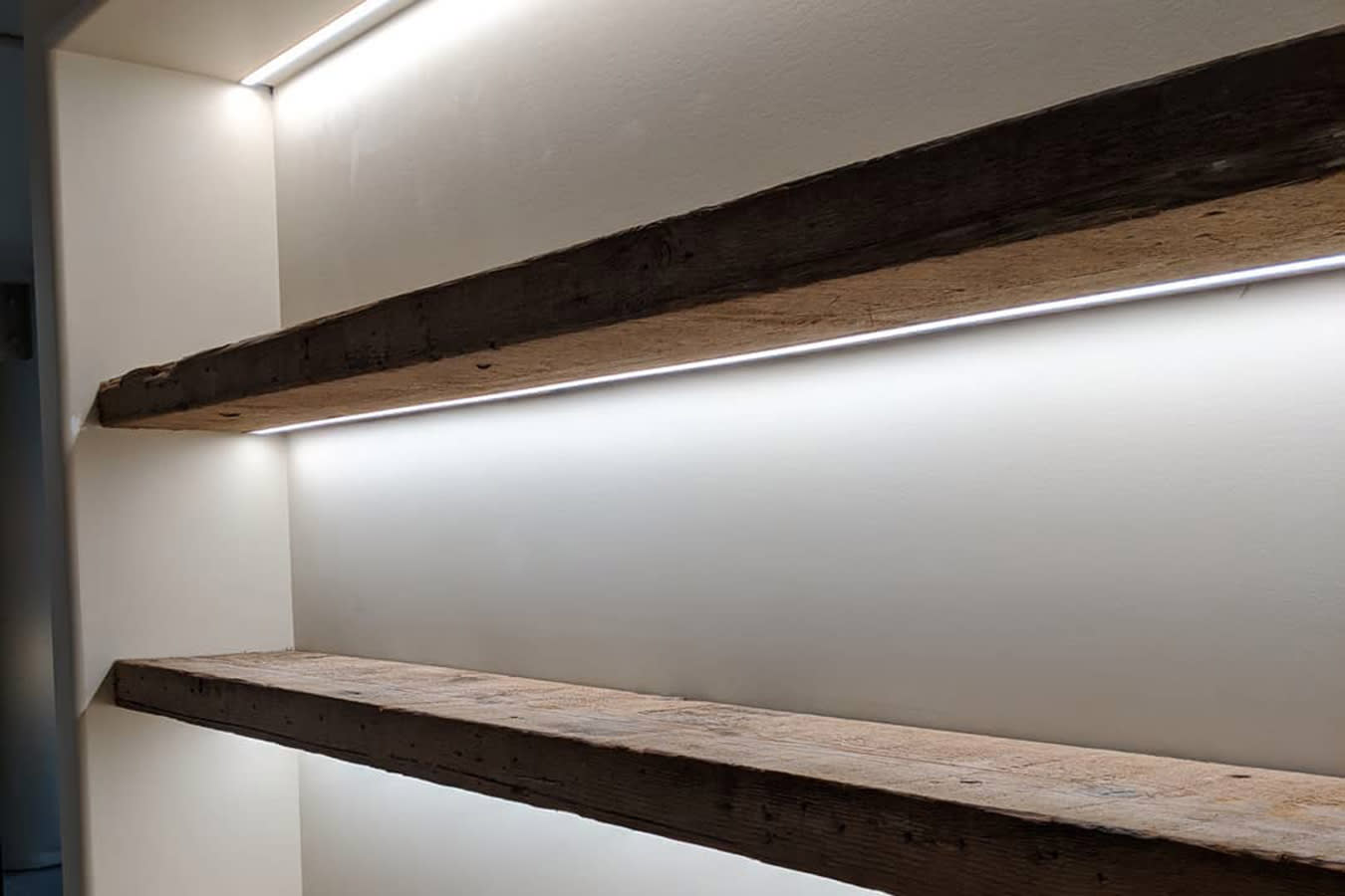 Best Electricians for Lighting & Power Upgrades