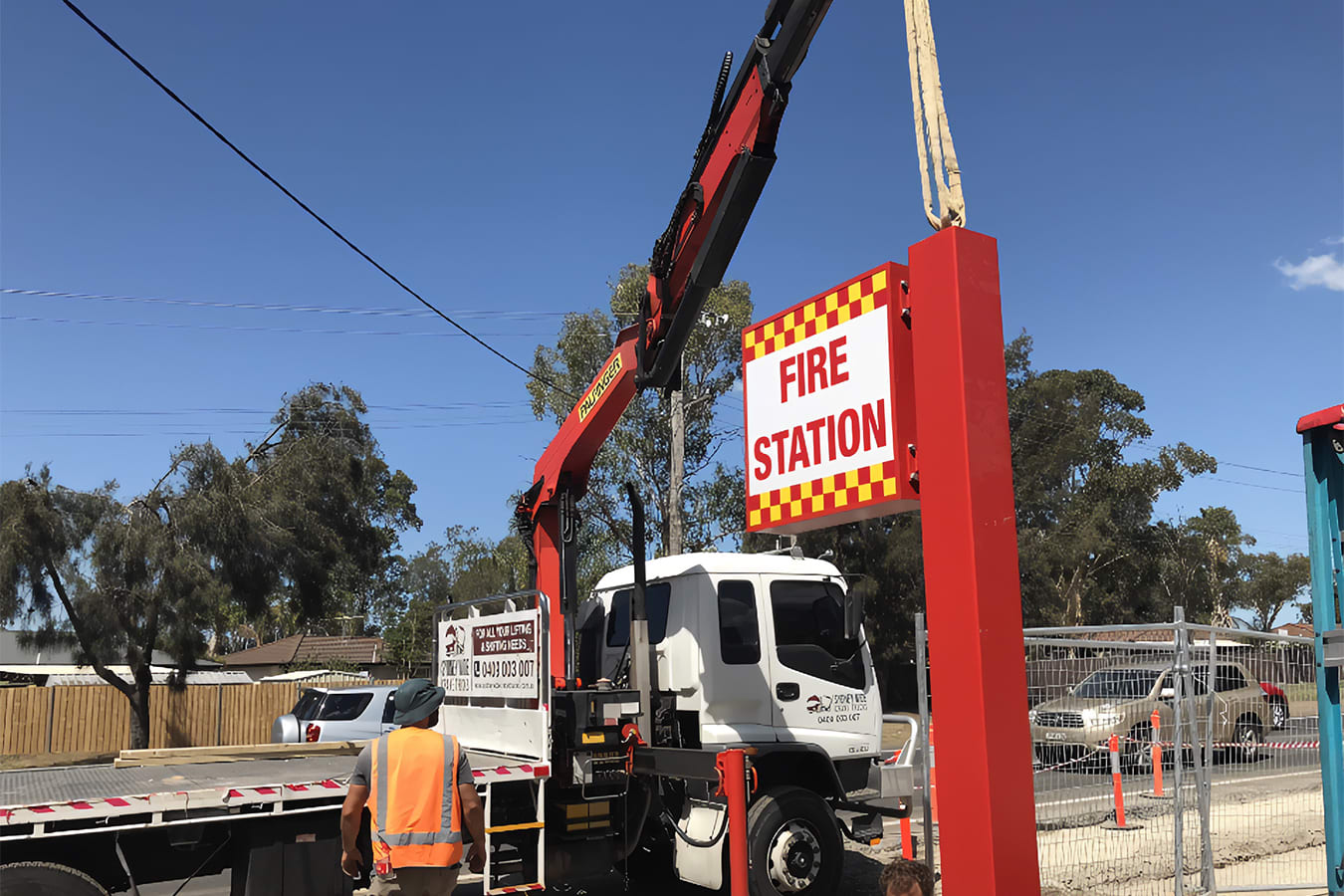 Hiab Crane Truck Hire. Sydney Wide Crane Trucks
