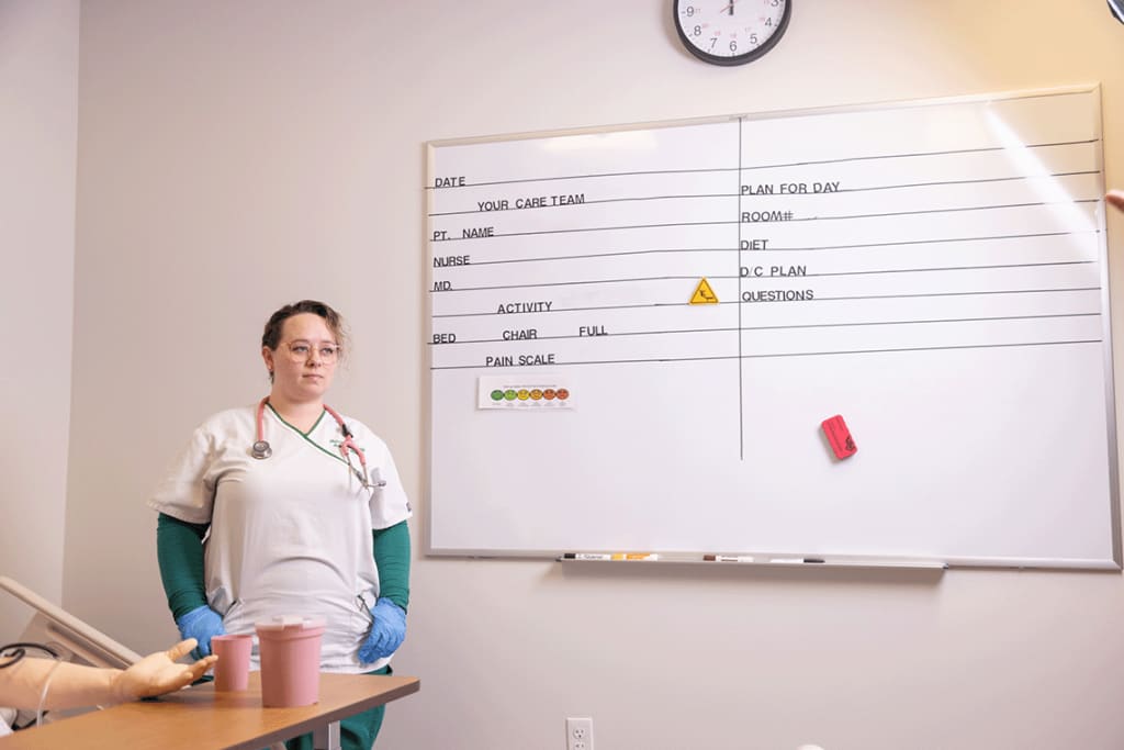 How to Study in Nursing School: 10 Tips for Success - Felician ABSN