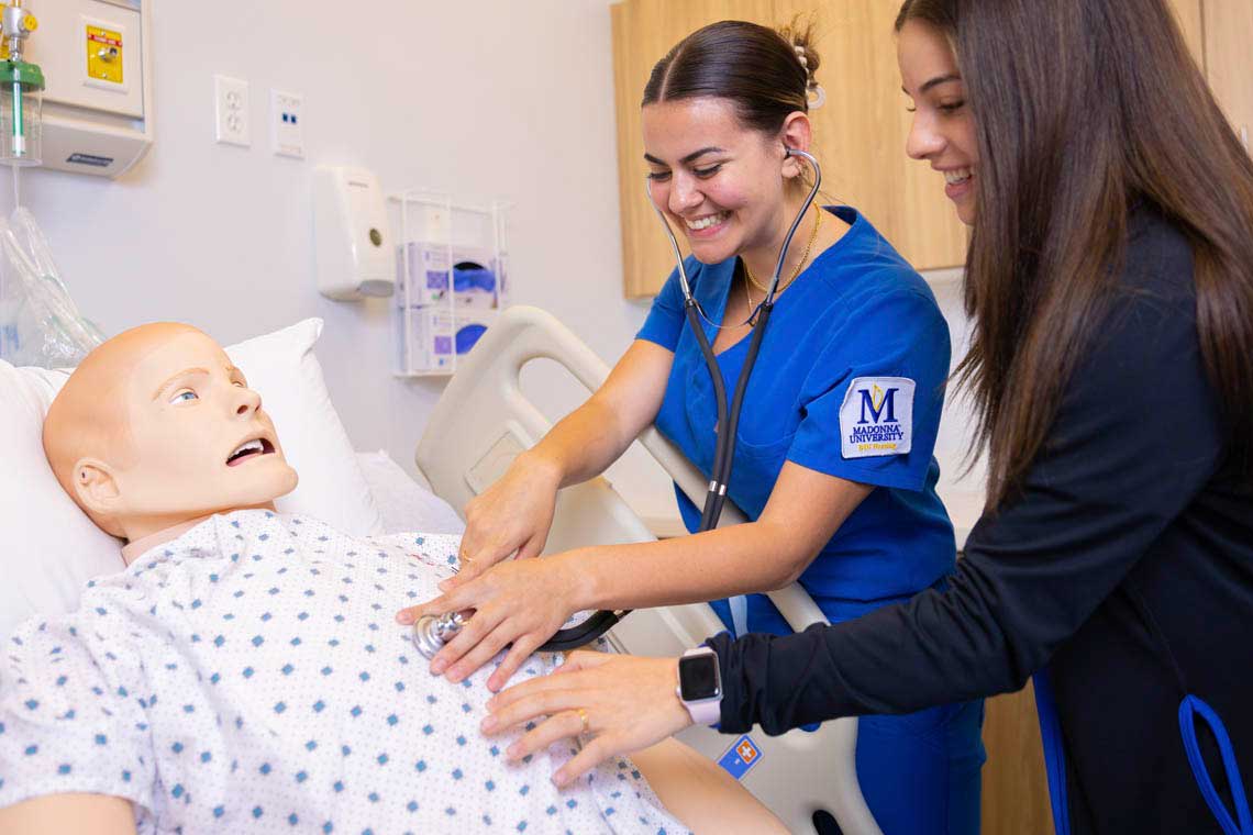 What Is an ABSN, and Are You an Ideal Candidate? - Madonna