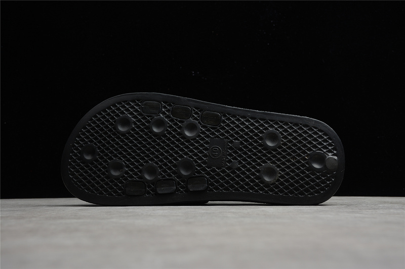 Adidas Adilette Comfort Slides - Black B41742 - Ordixi.com