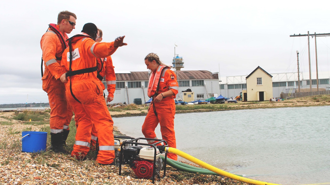 Shoreline Operations Field Guide | Knowledge Hub