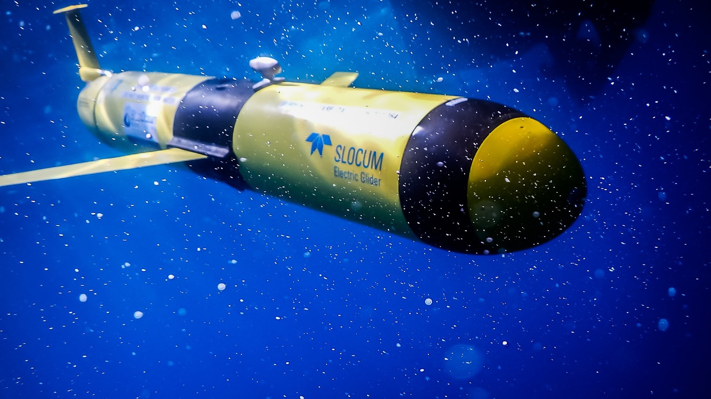 Autonomous Underwater Vehicles (AUVs) for Oil Spill Surveillance ...