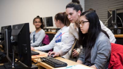 Go Code Girl | uOttawa Engineering Outreach