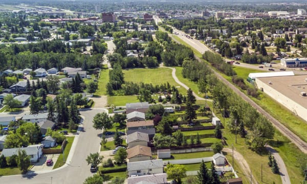 Prairie Lake Seniors Community | Grande Prairie, Retirement Home | Park ...