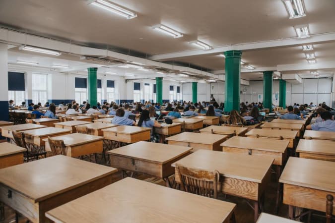 College Bourget: A Detailed Report with Information, Reviews, and Insights