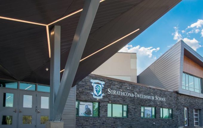 Strathcona-Tweedsmuir School - Okotoks Private Day School