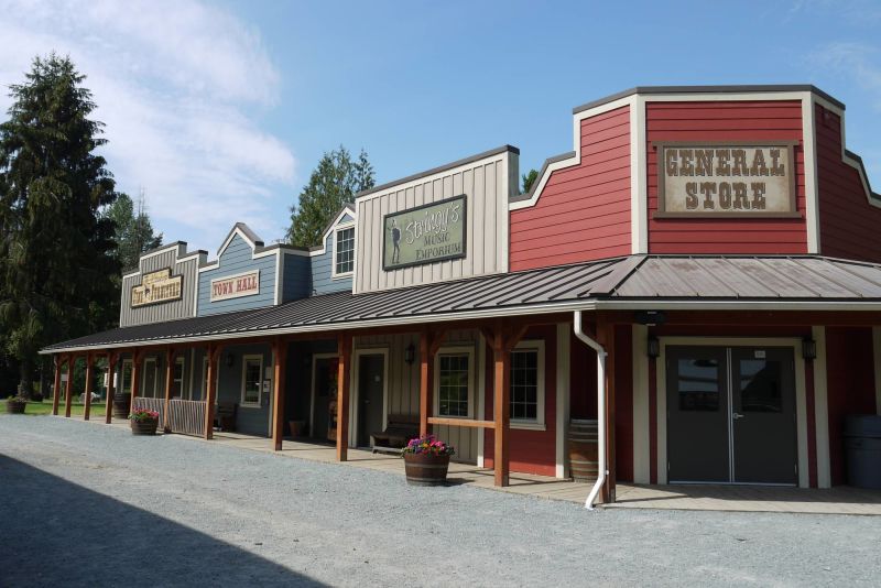 Timberline Ranch - Maple Ridge Traditional (multi activity)