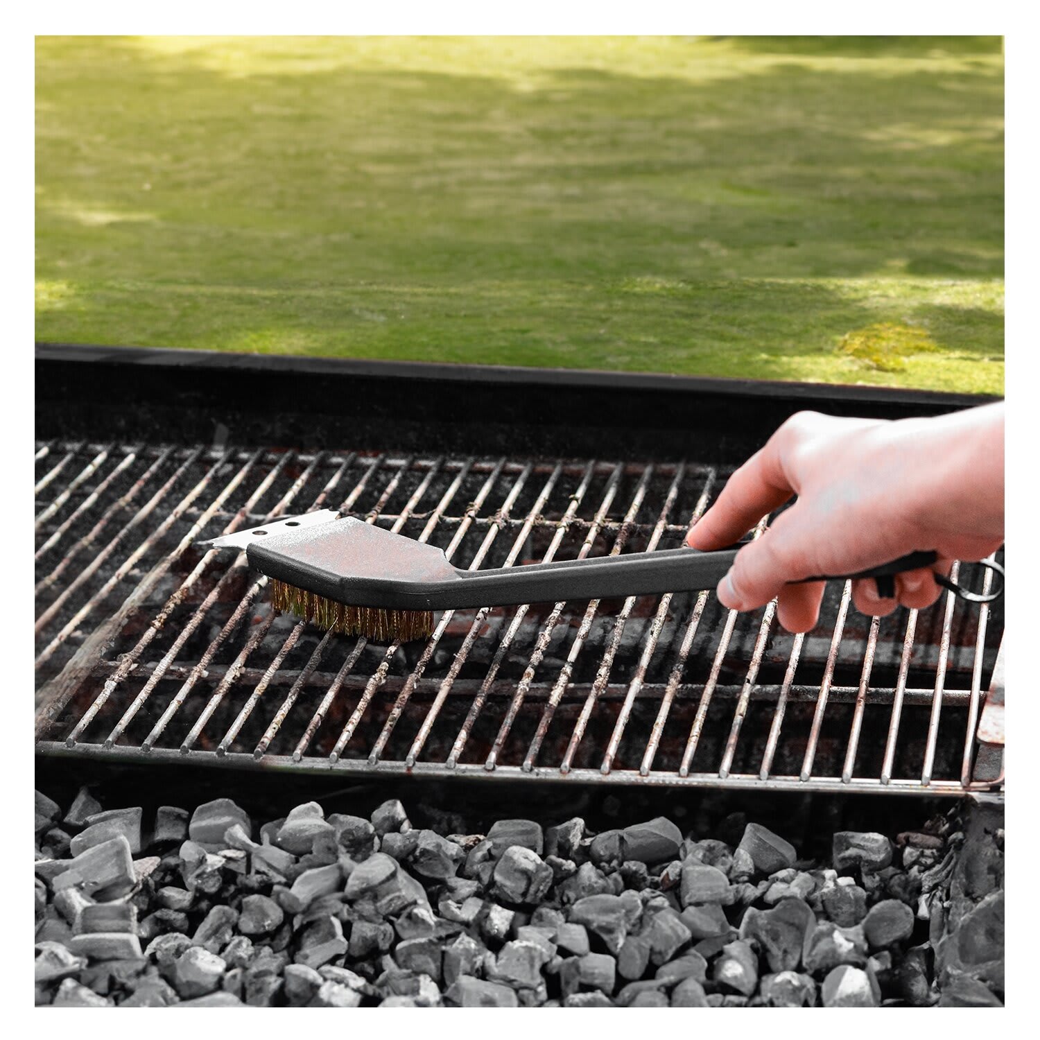 LK's Grid Brush | 1016065 | Outdoor Warehouse