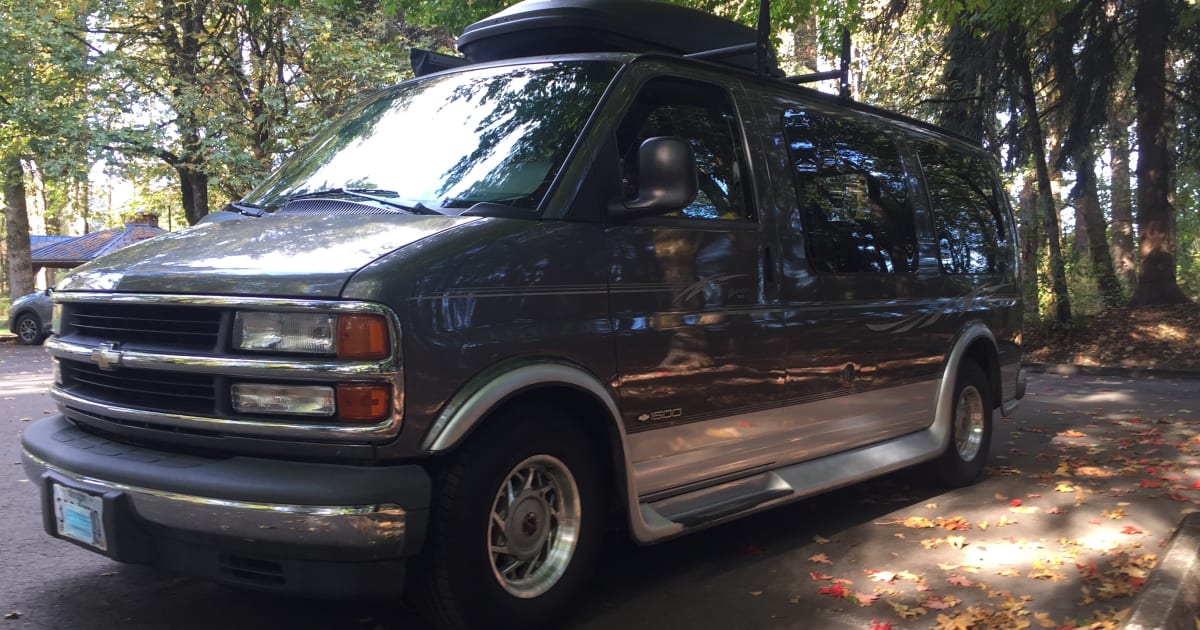 2000 Chevrolet Conversion van Camper Van Rental in Portland, OR | Outdoorsy
