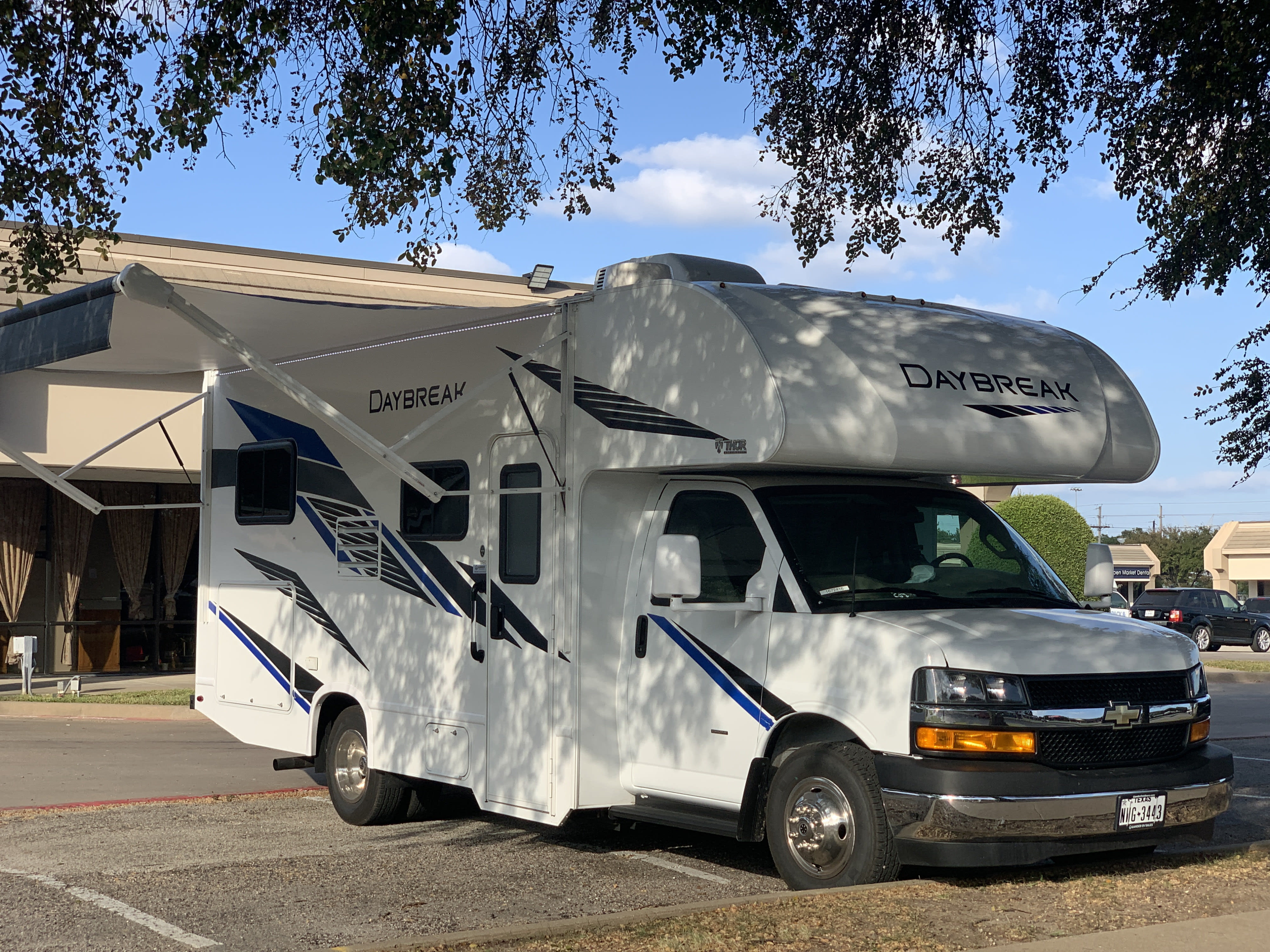 2020 Thor Motor Coach Daybreak Class C Rental in Plano, TX | Outdoorsy