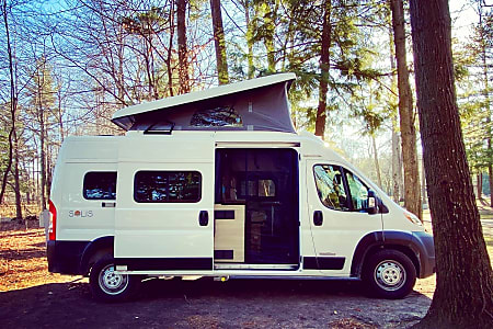 RV Rentals - Thousands of RVs Direct From Locals | The Drive