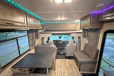 Best RV Rental Atlanta: Motorhome, Camper, & Trailer Rentals GA | The Drive