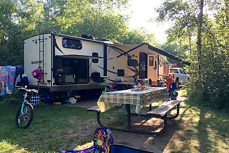 RV Rental Minnesota: Motorhome, Camper, & Trailer Rentals MN | The Drive