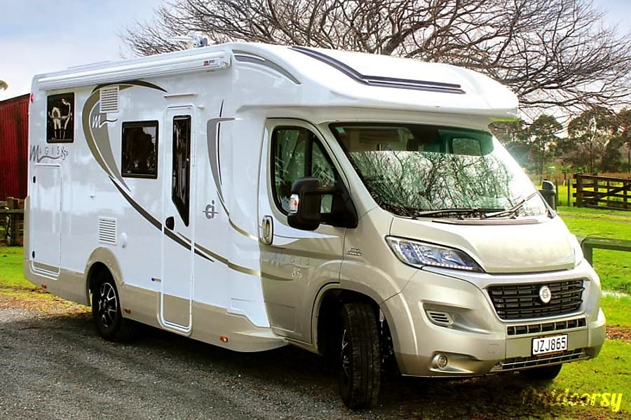 2017 Fiat Ducato Motor Home Camper Van Rental in Wiri, AUK | Outdoorsy