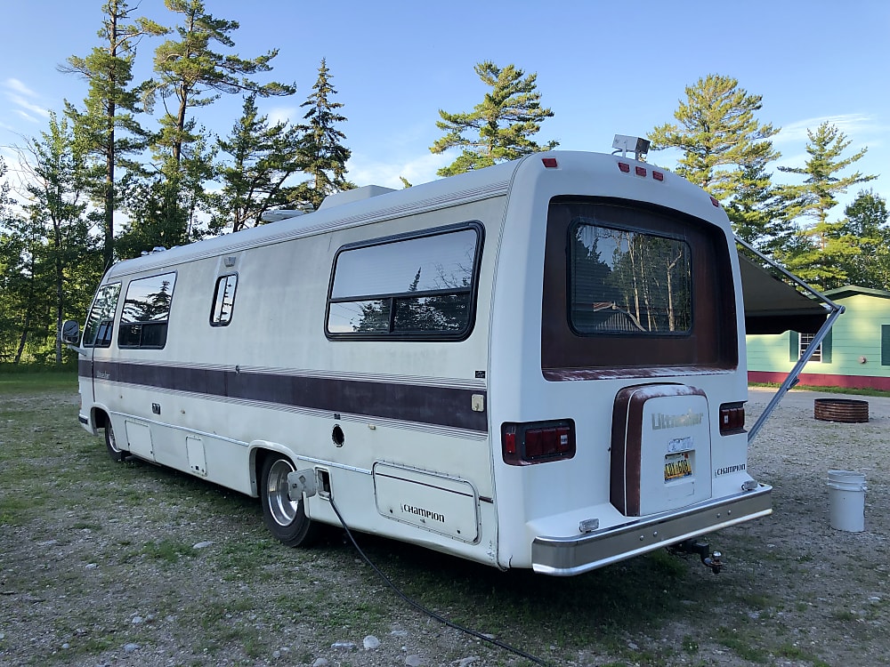 Photos | 1989 Champion UltraStar Motorhome | Outdoorsy