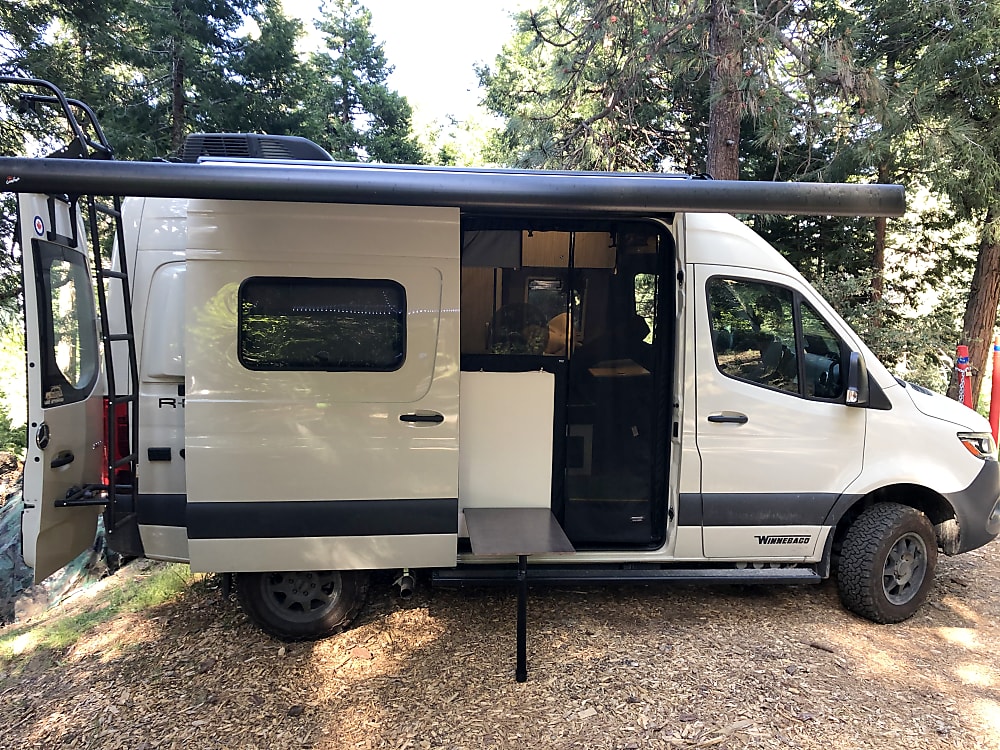 Photos | 2020 Mercedes Revel 4x4 adventure Condo | Outdoorsy