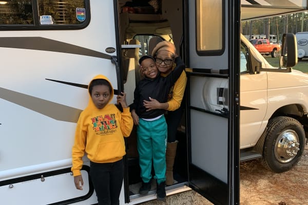 Military RV Rentals - RV Search