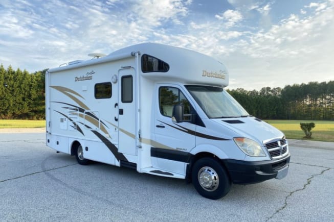 2009 Class C RV for Rent in Jacksonville, FL - RVUSA.com