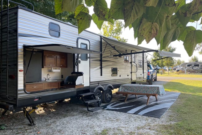 2017 Travel Trailer RV for Rent in Middleburg, FL - RVUSA.com