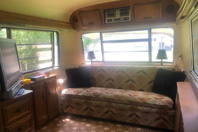 1982 Travel Trailer RV for Rent in Fairview, MI - RVUSA.com