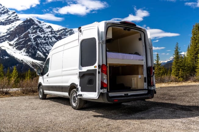 2022 Class B RV for Rent in Calgary, AB - RVUSA.com