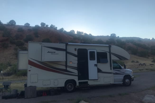 2017 Class C RV for Rent in Murray, UT - RVUSA.com
