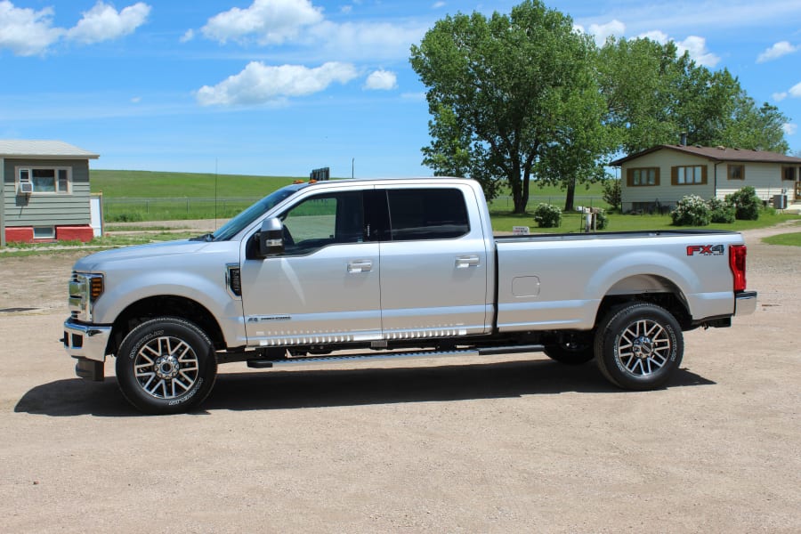 2019 Ford F-350 Super Duty Crew Cab Long Bed 4X4 Motor Home Tow Vehicle ...