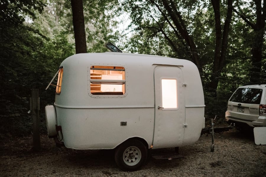 1976 Scamp 13' Trailer Rental in Minneapolis, MN | Outdoorsy