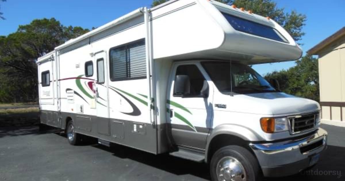 2004 Gulf Stream Conquest Motor Home Class C Rental in Georgetown, TX ...