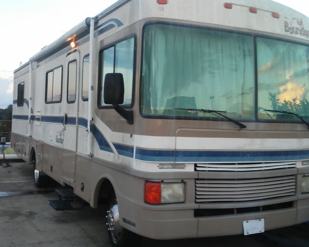 Class A RV for Rent in Metairie, Louisiana - RVUSA.com