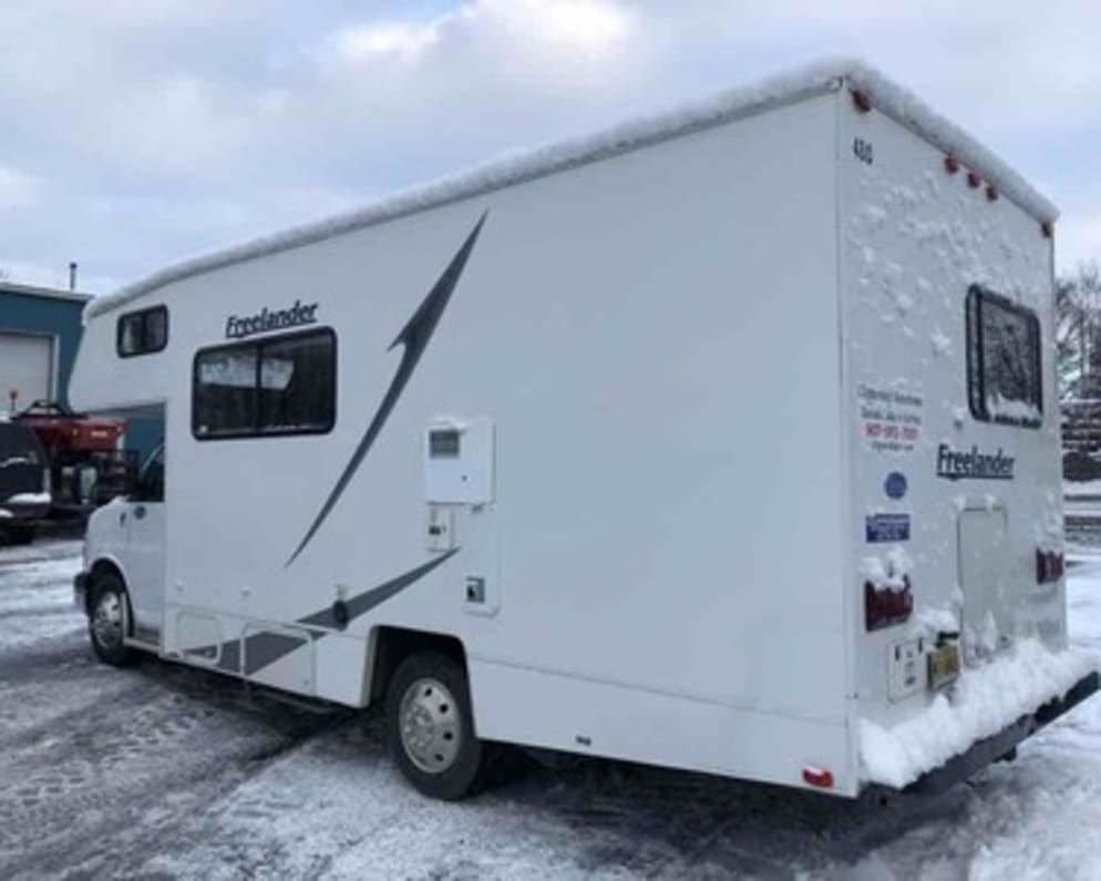2008 Class C RV for Rent in Anchorage, Alaska - RVUSA.com