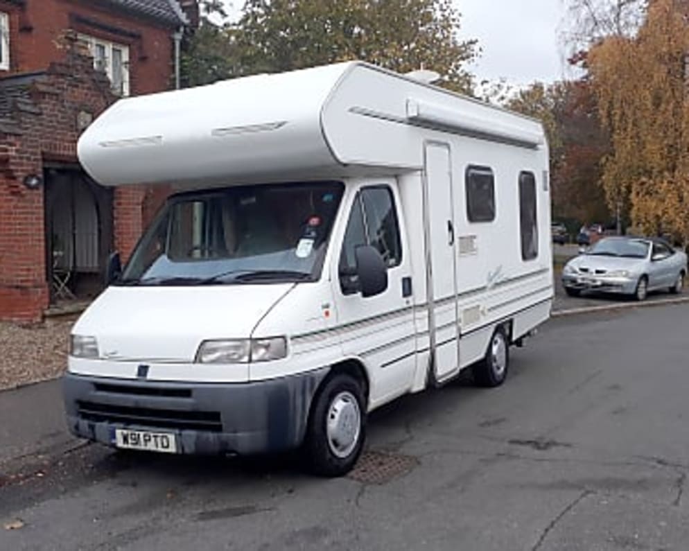 2000 Fiat Ducato Bessacarr E625 Class A RV for Rent in Norwich ...