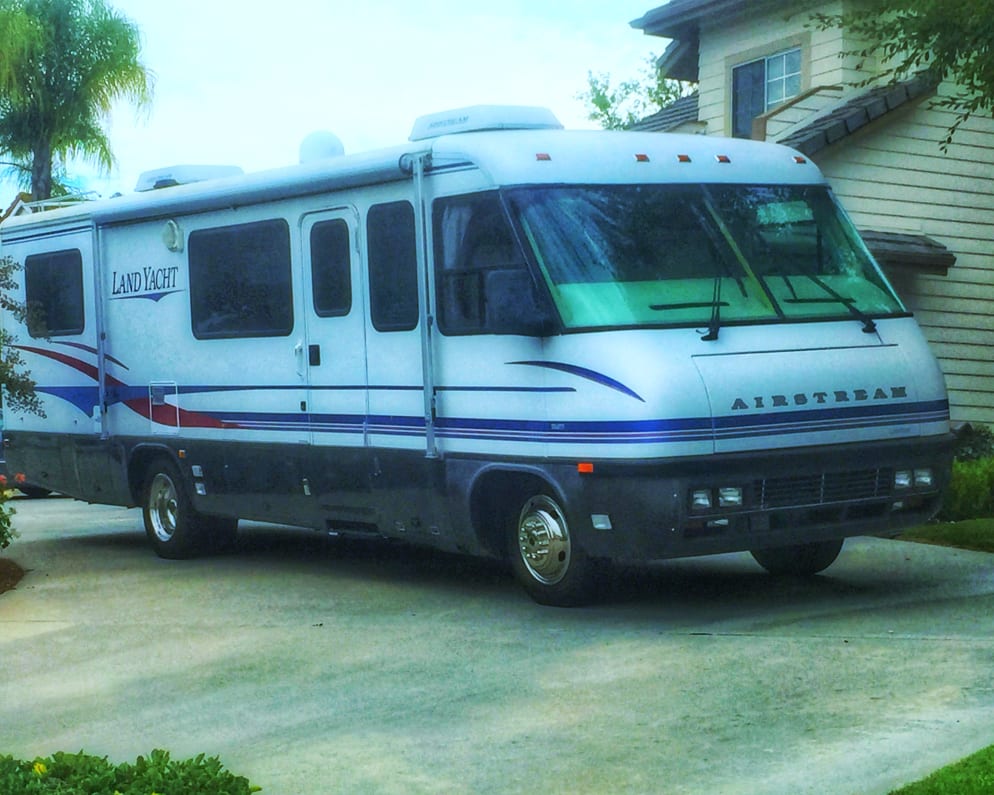 1997 Class A RV for Rent in Redondo Beach, California - RVUSA.com