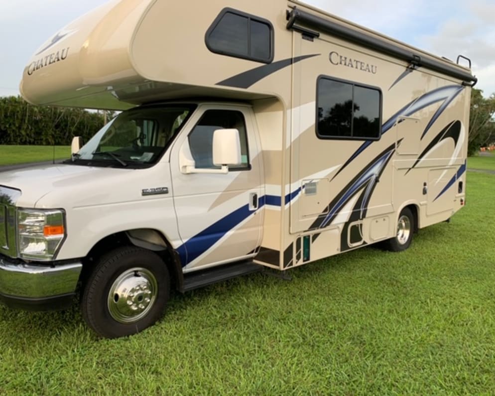 2020 Class C RV for Rent in Plantation, Florida - RVUSA.com
