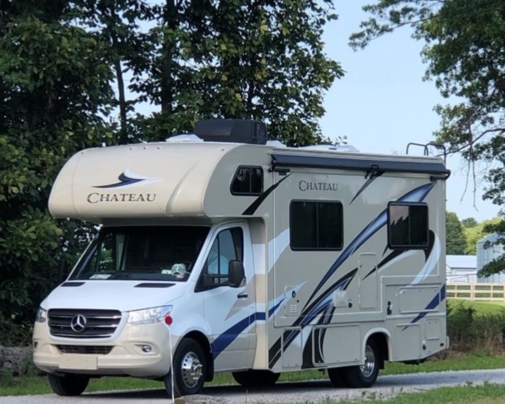 2020 Class C RV for Rent in Bronson, Michigan - RVUSA.com