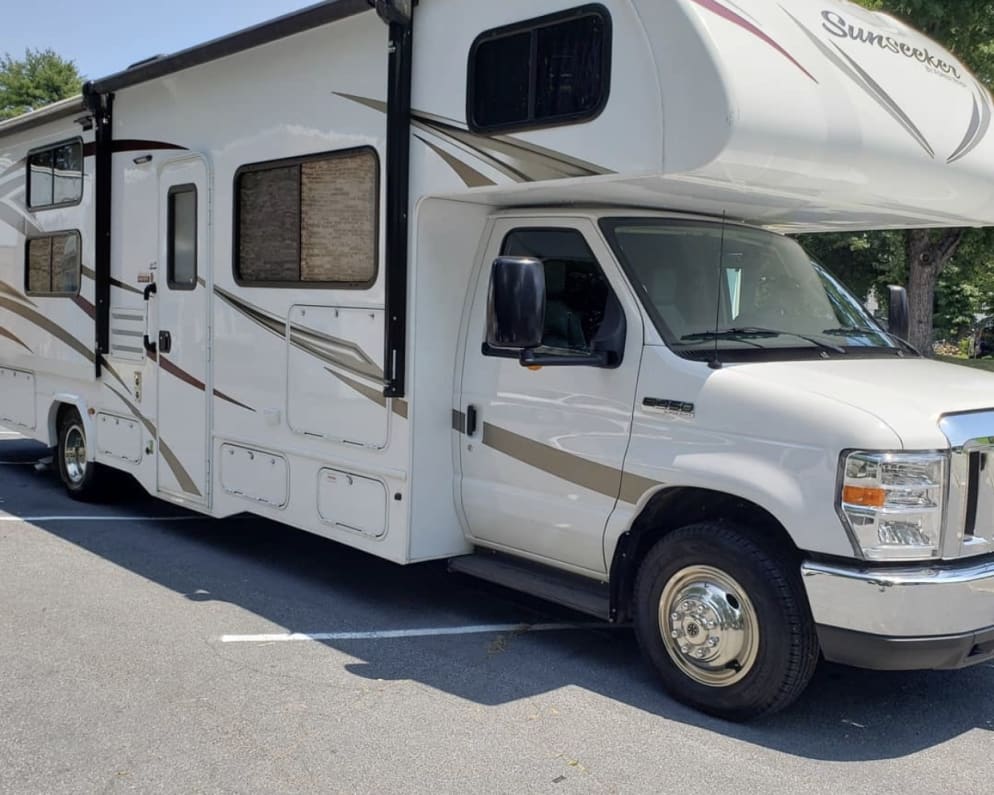 Class C RV for Rent in Riverside, Pennsylvania - RVUSA.com