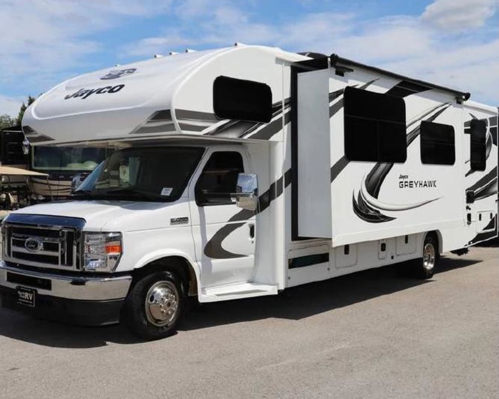 2021 Class C RV for Rent in Miami, Florida - RVUSA.com