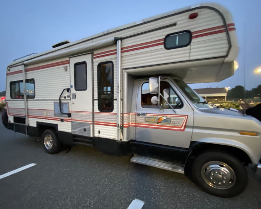 1984 Class C RV for Rent in Westborough, MA - RVUSA.com