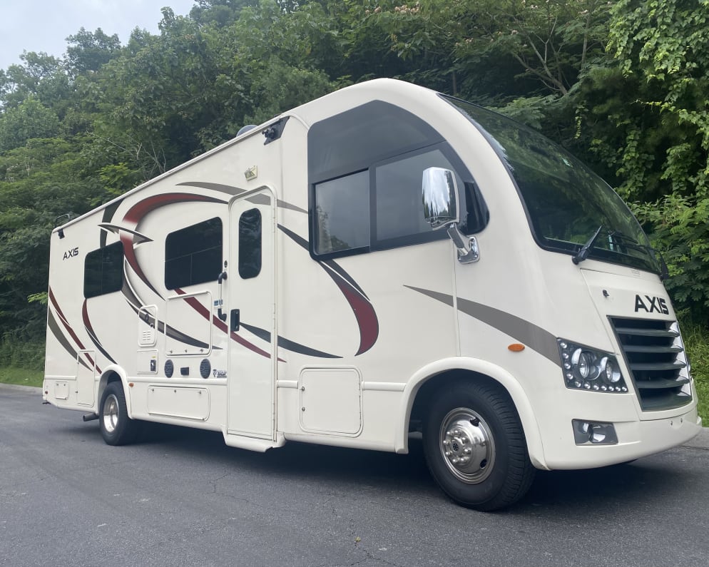 2018 Class A RV for Rent in West Palm Beach, Florida - RVUSA.com