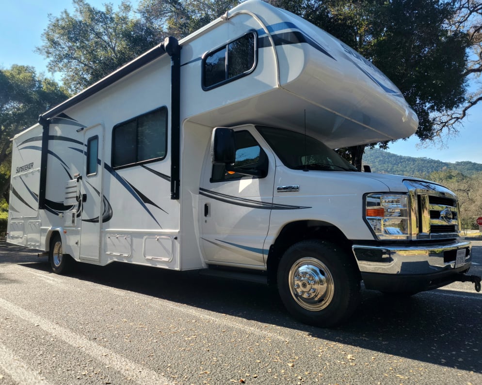 2018 Class C RV for Rent in Santa Maria, California - RVUSA.com