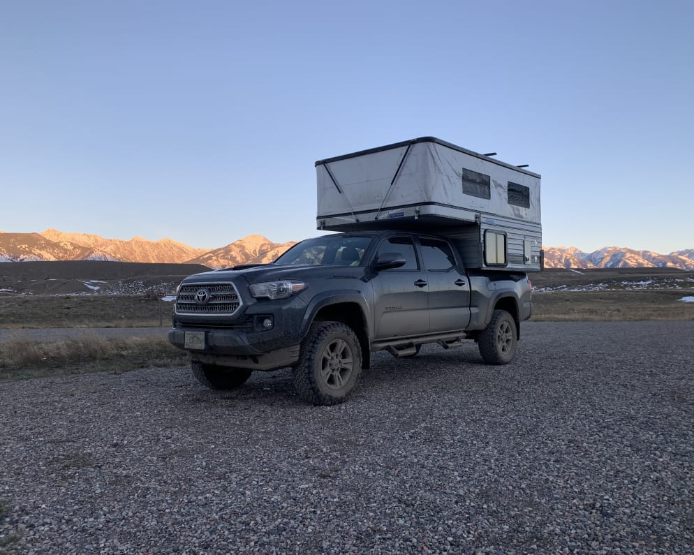 2020 Truck Camper RV for Rent in Manhattan, Montana - RVUSA.com