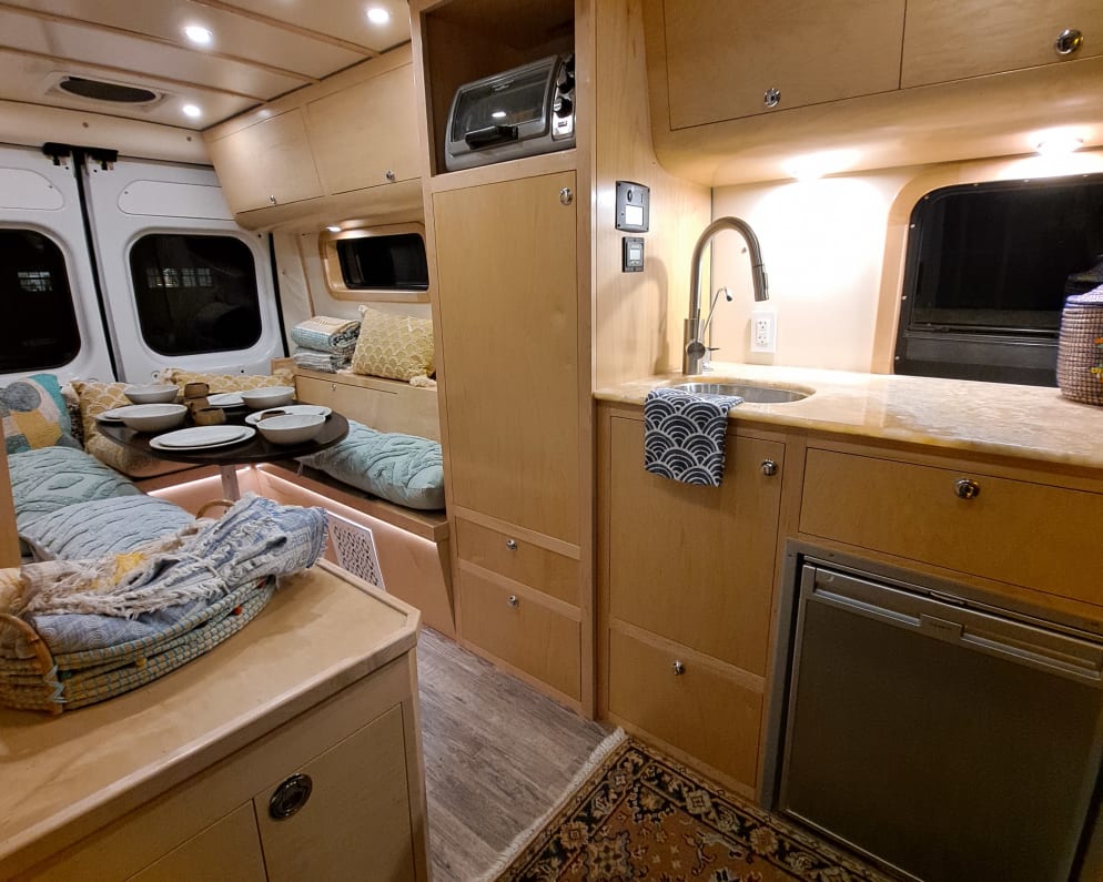 Class B RV for Rent in Ft. Lauderdale, Florida - RVUSA.com