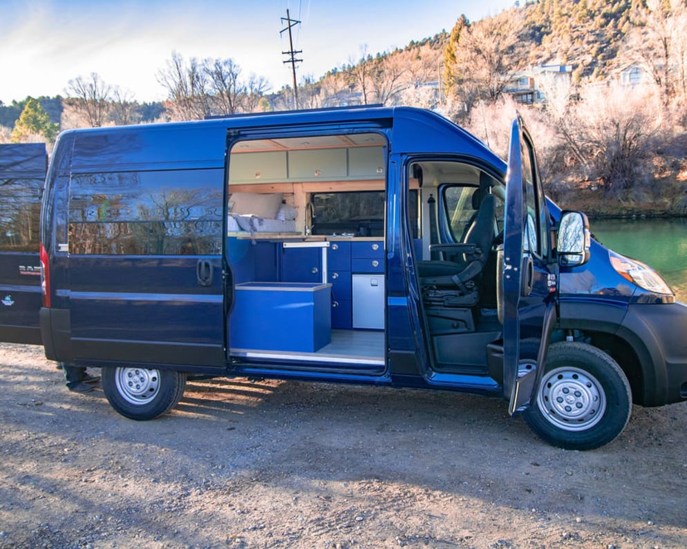 2020 Class B RV for Rent in Bend, Oregon - RVUSA.com