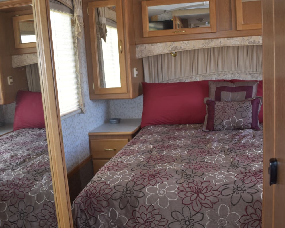 Class A RV for Rent in Kalispell, Montana - RVUSA.com