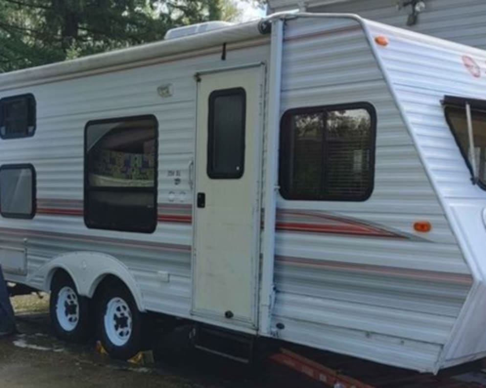 1997 Travel Trailer RV for Rent in Surrey, British Columbia - RVUSA.com