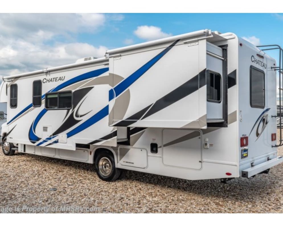 2022 Thor Motor Coach Chateau Class C RV for Rent in Spring, Texas ...